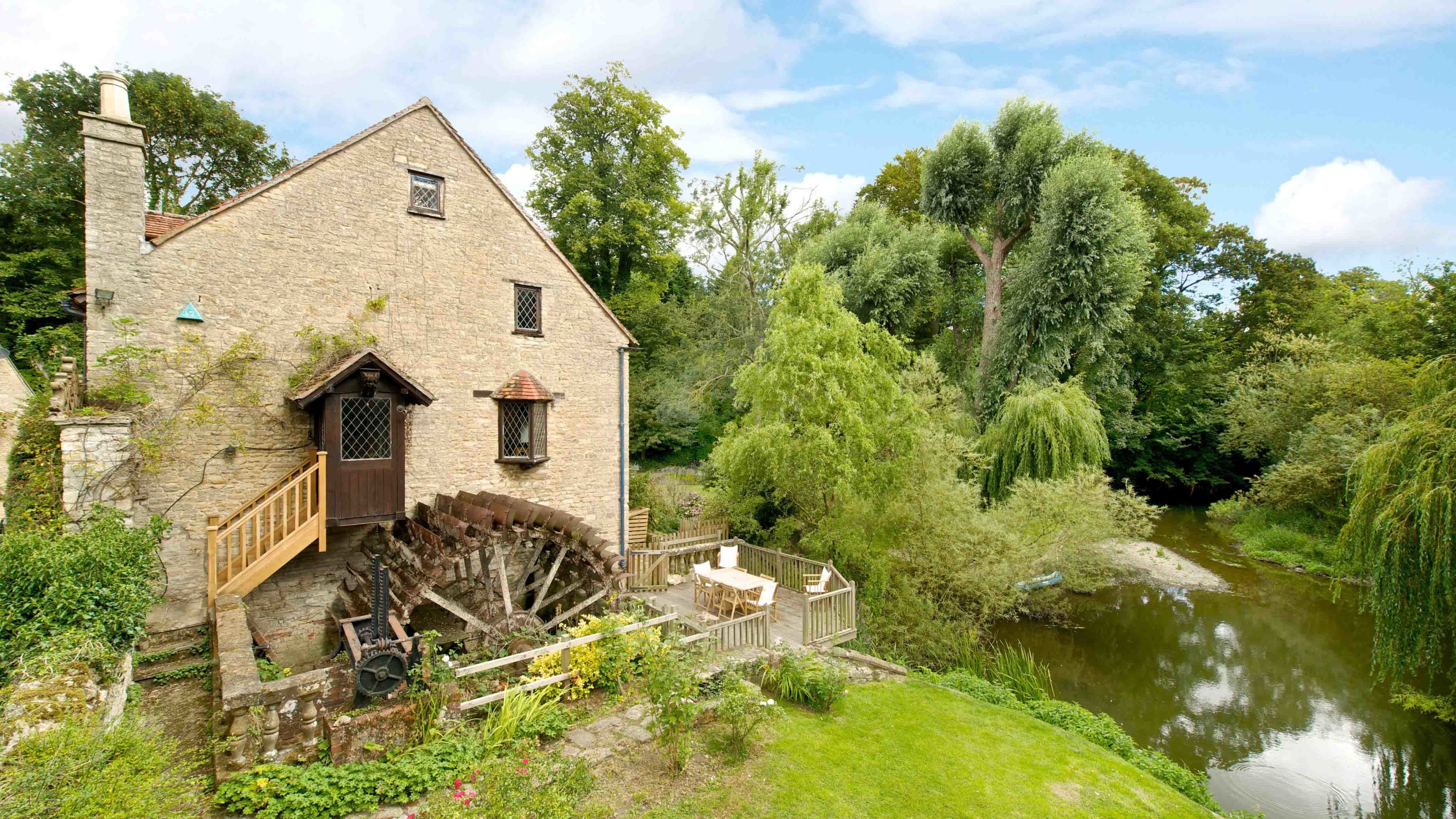 Water Mill River House